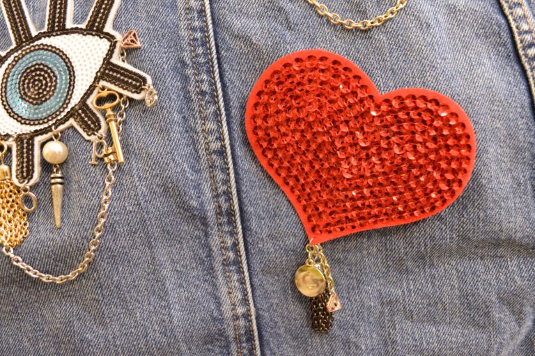 So Sparkly: DIY Sequin Patch Pin Tutorial – Oh, Julia Ann